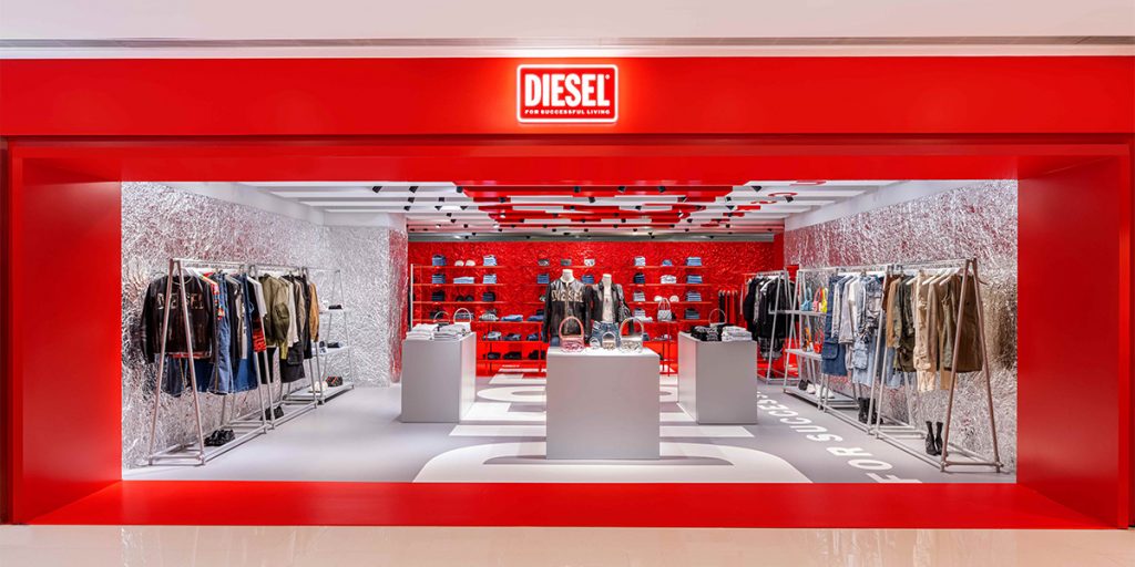 DIESEL迎来品牌45周年 全港最大限定店現已開幕 – Harbour City