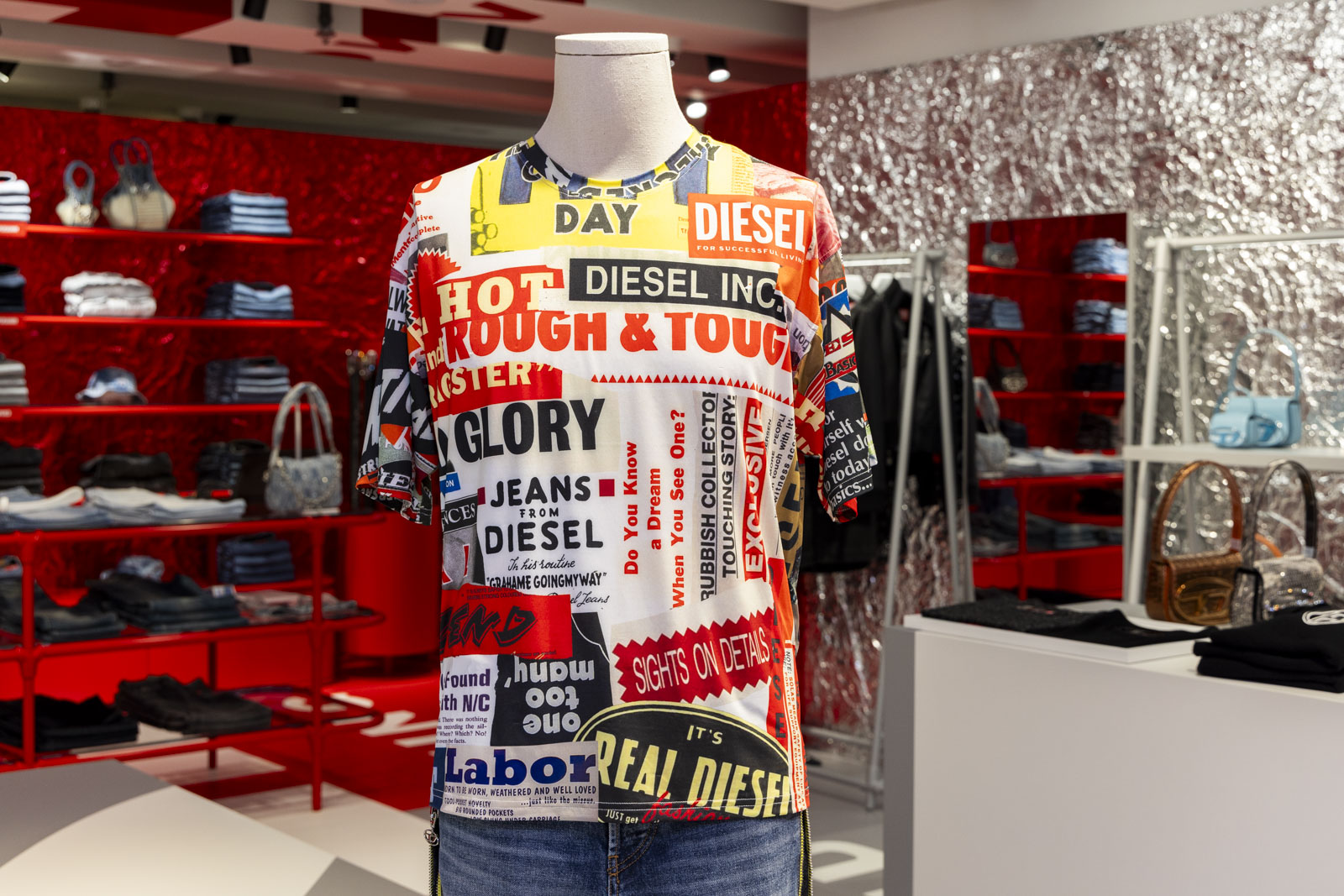 DIESEL launches its largest Pop-up Store in Hong Kong – Harbour City DIESEL launches its largest Pop-up Store in Hong Kong – Harbour City